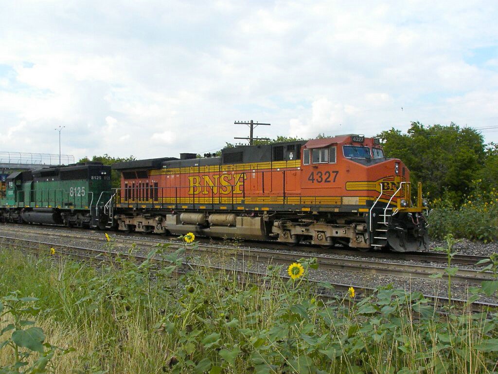 BNSF 4327